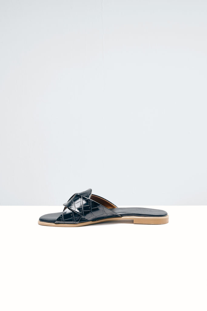 DEMMI Sandal Black – KULET